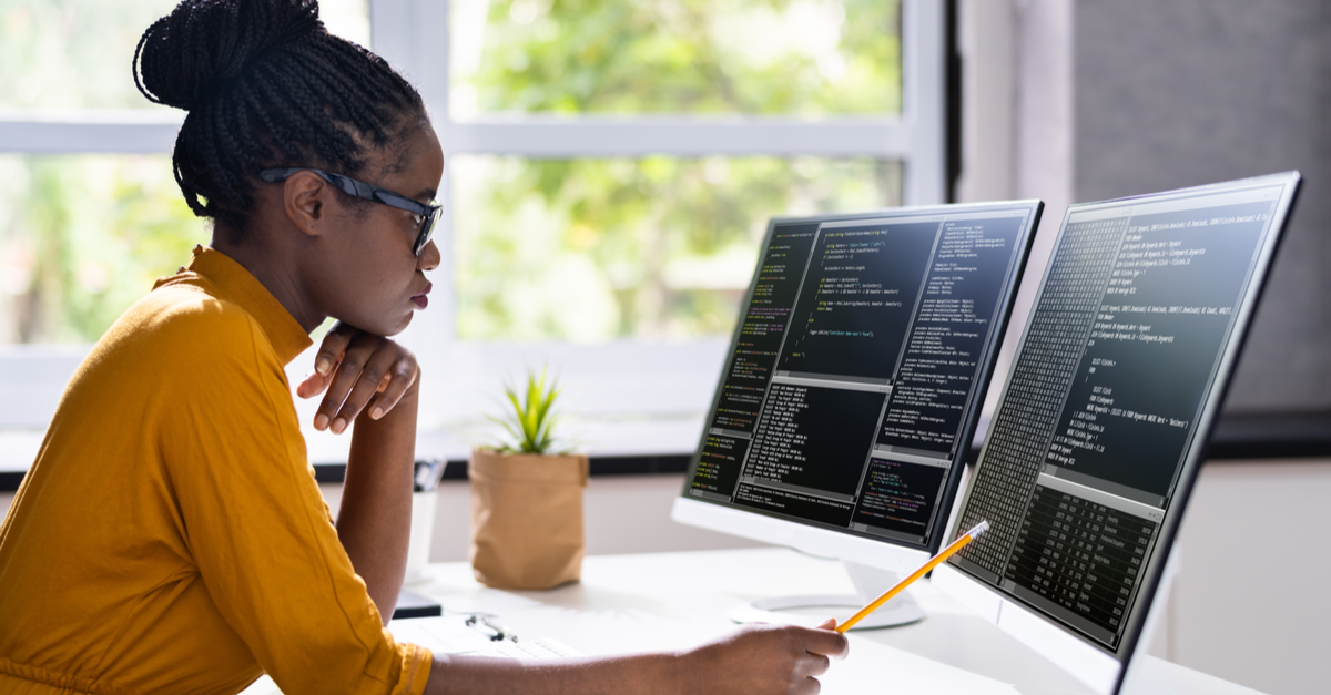 How Technology in the Workforce Bridges the Digital Divide